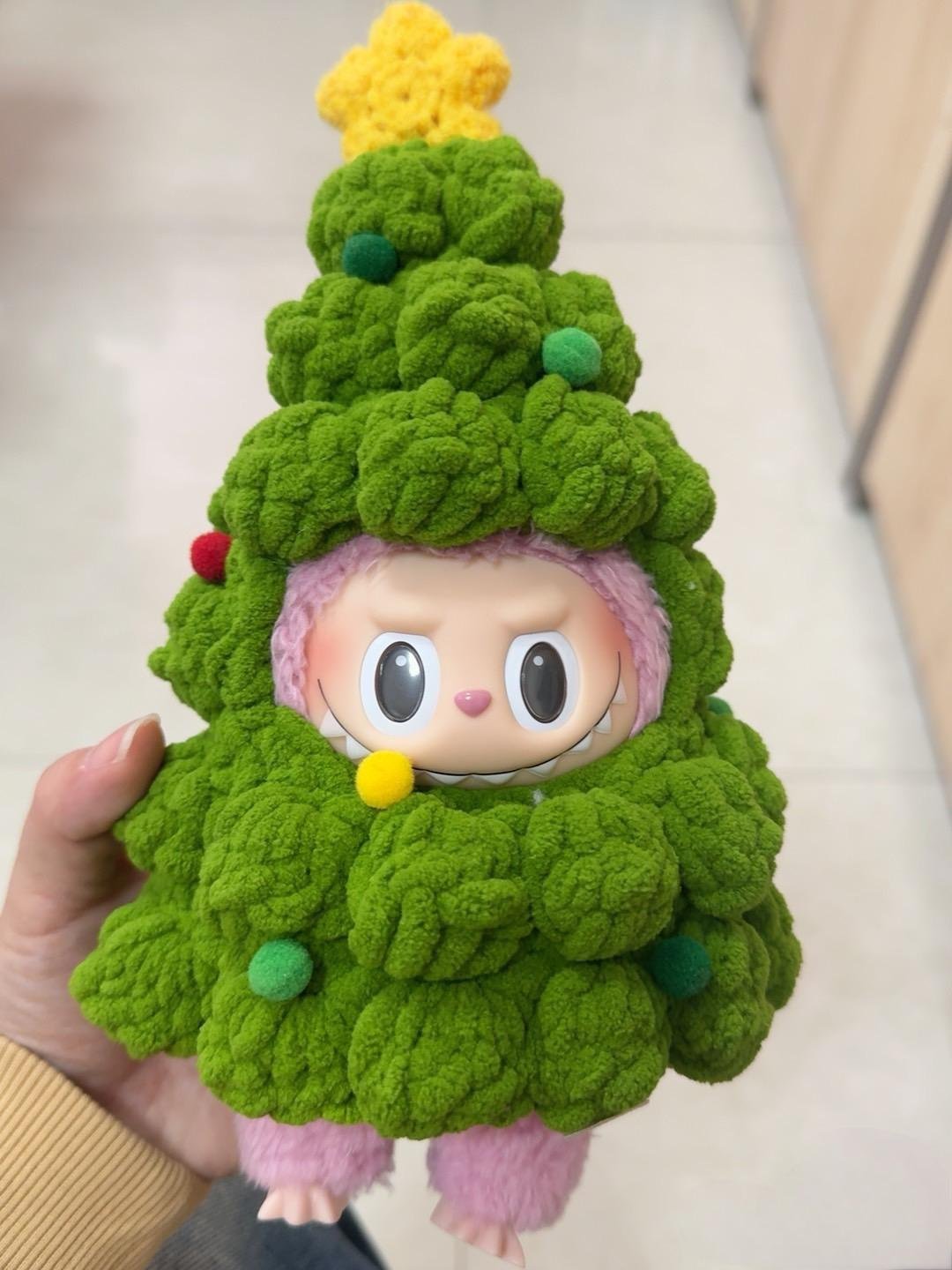 Handmade Christmas Tree Clothes for LABUBU – plushtoys.toygrid.net